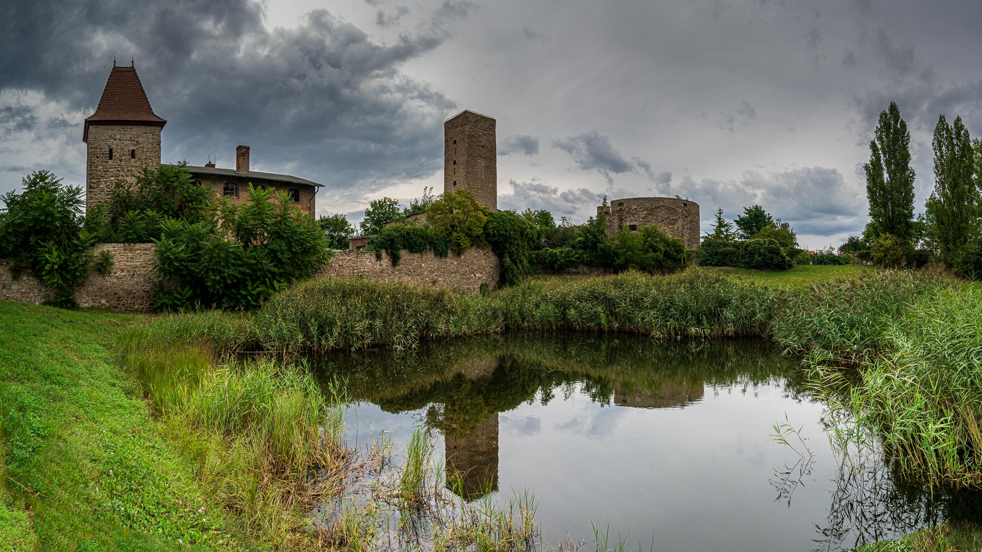 Stadtmauer Staßfurt Foto & Bild | deutschland, europe, sachsen- anhalt ...