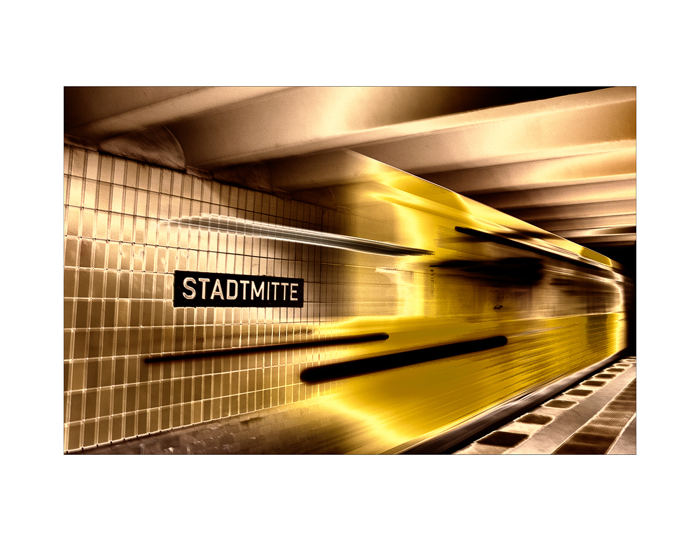 =Stadtmitte==> Foto & Bild | architektur, bahnhöfe & gleise ...