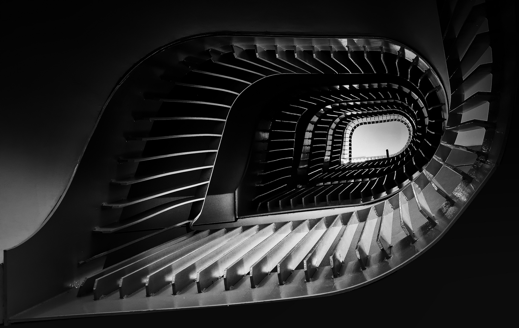 " Stahl-Streben " Foto & Bild | architektur, treppen und treppenhäuser ...