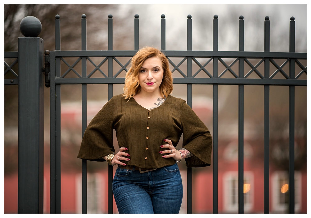 Standing at the Gate Foto & Bild | ronja Bilder auf fotocommunity