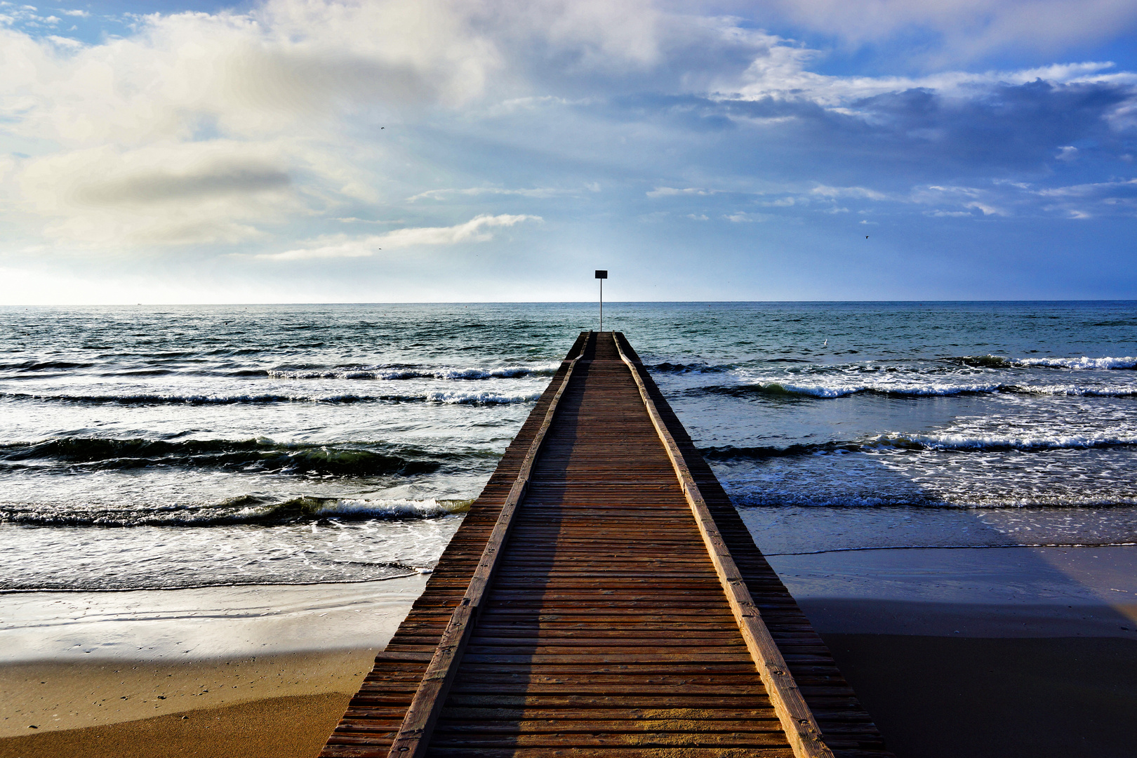 Steg ins Meer Foto & Bild | landschaft, meer & strand, italien Bilder ...