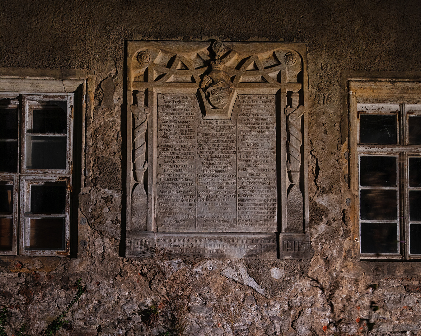Steintafel... Foto & Bild | architektur, deutschland, europe Bilder auf ...