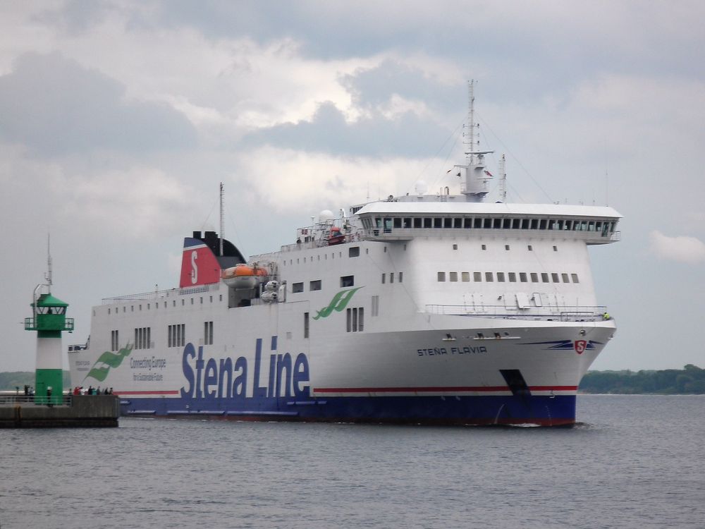 STENA FLAVIA Foto & Bild | travemünde, schiffe, fähren Bilder auf ...