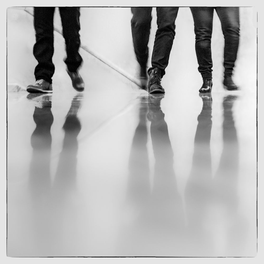Step.by.Step Foto & Bild | art, s-w, kunstmuseum Bilder auf fotocommunity
