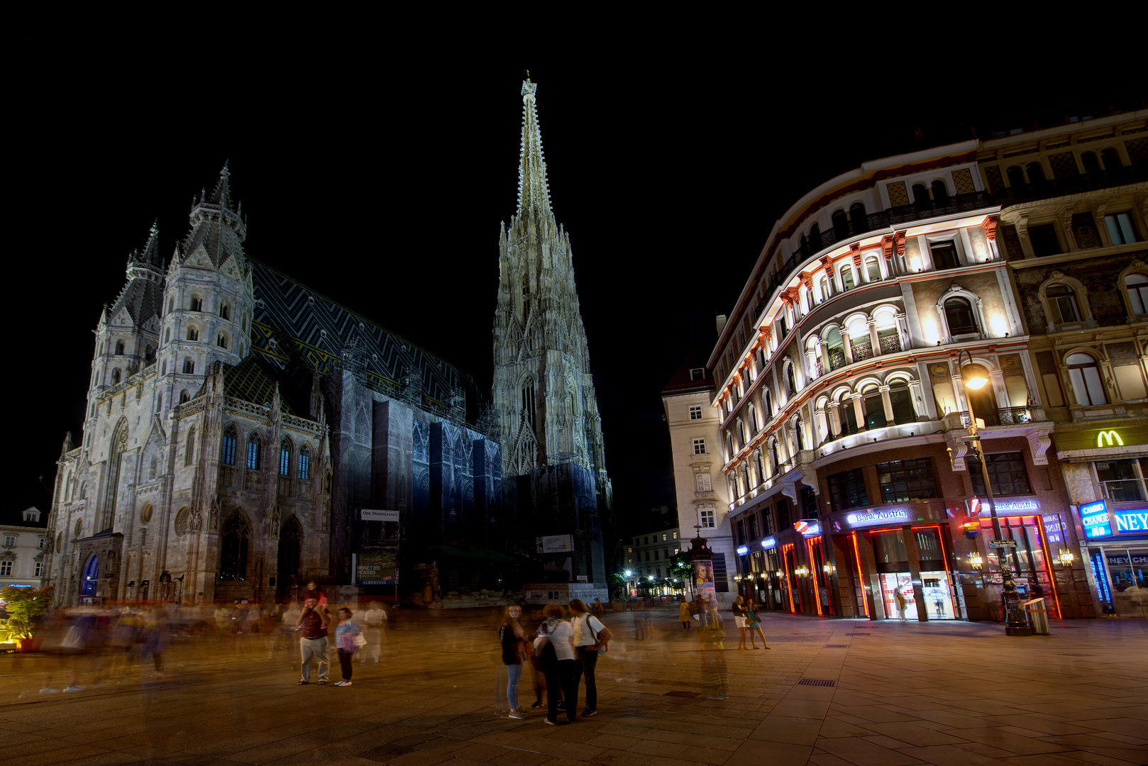 Stephansdom Wien (A) Foto & Bild | architektur, architektur bei nacht ...