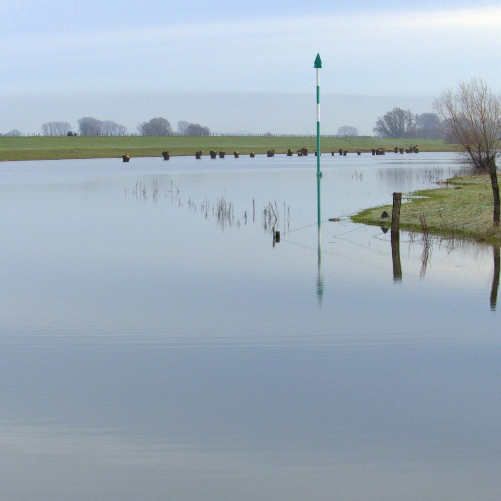 Stilles Wasser Foto And Bild Landschaft Sonstiges Projekte Bilder Auf Fotocommunity
