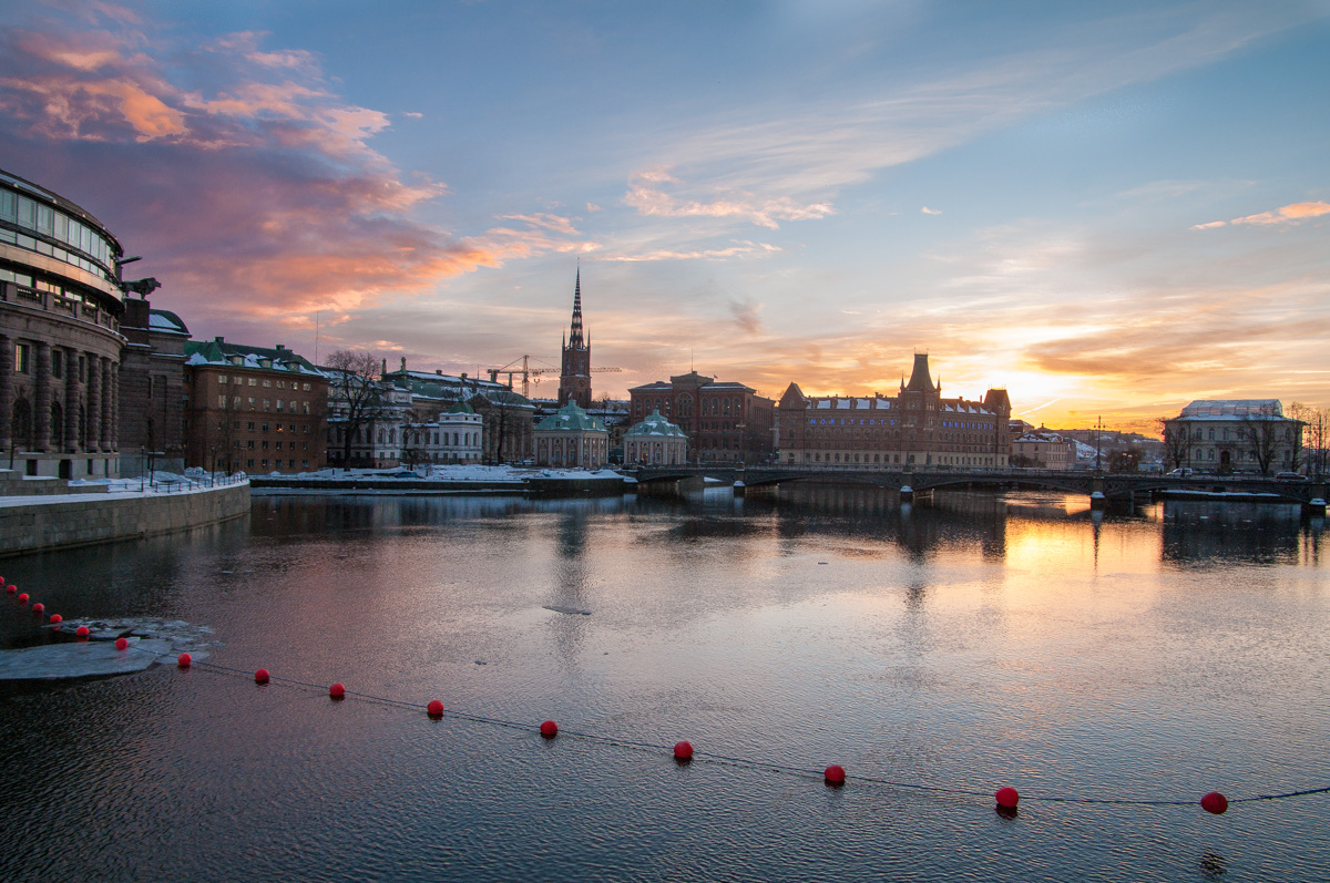 Stockholm in Winter - Blick auf Riddarholmen Foto & Bild | europe ...