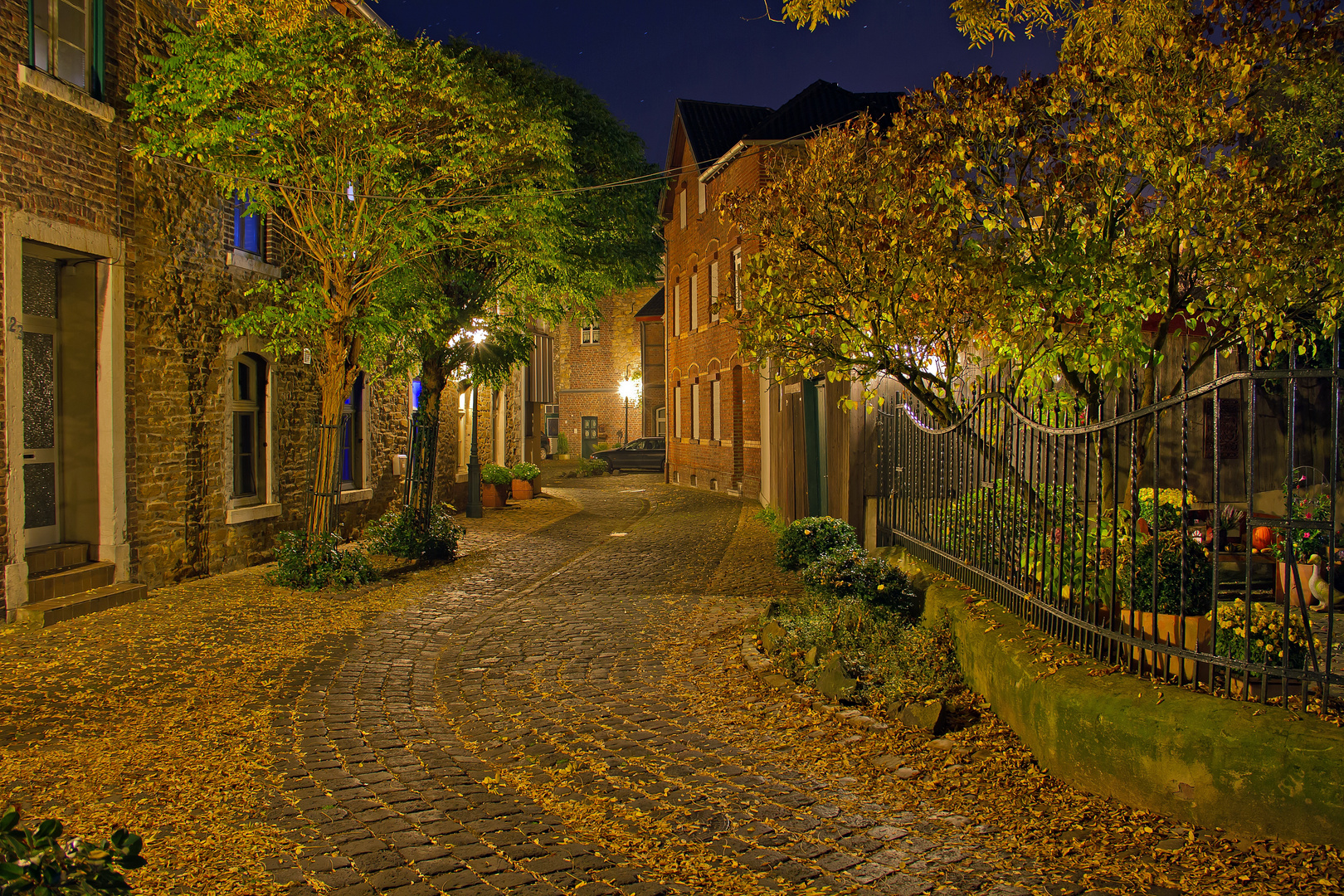 Stolberg Altstadt 03 Foto & Bild | architektur, architektur bei nacht ...