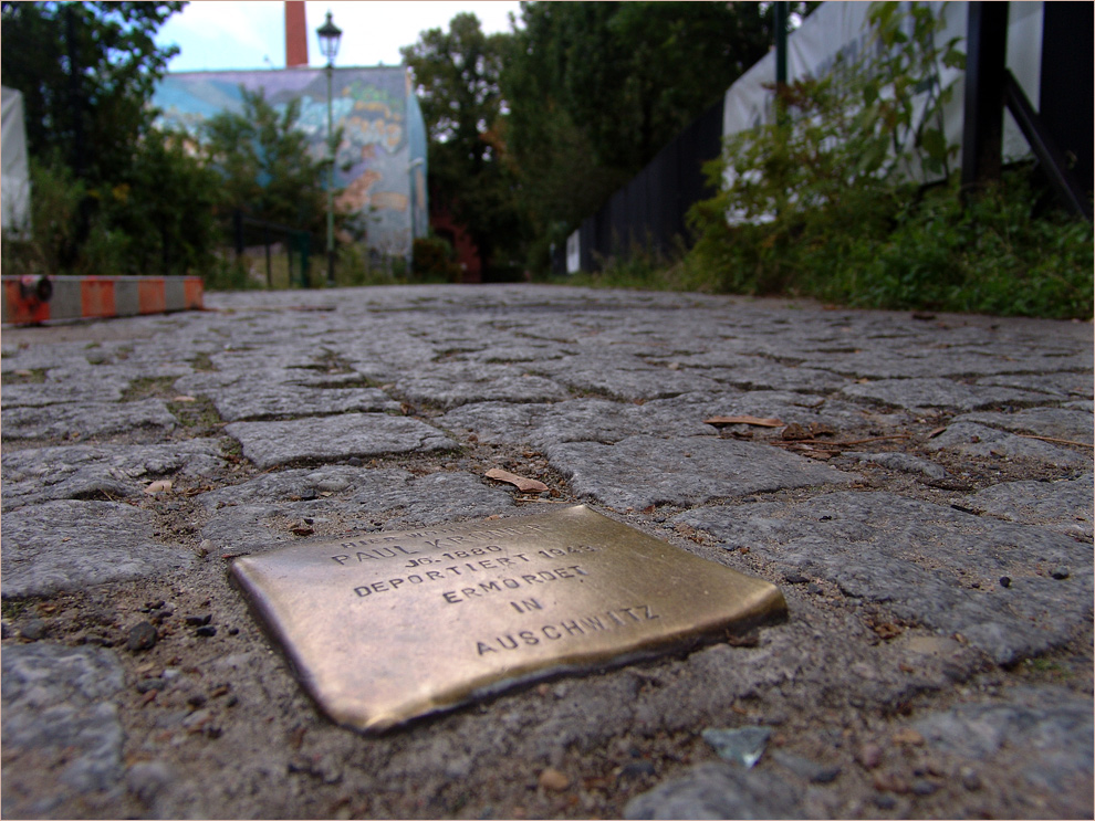 Stolperstein Berlin *Alte Pumpe* Foto & Bild | reportage dokumentation ...