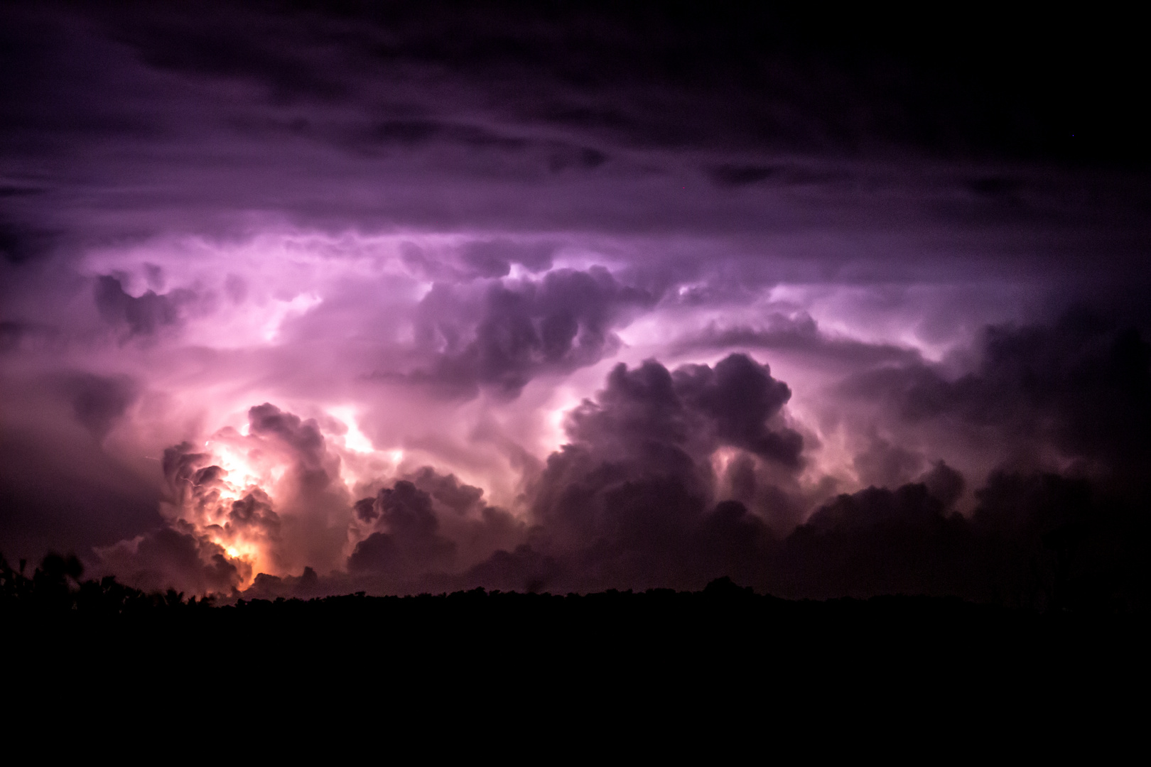 Stormclouds, Batchelor, Northern Territory, Australia Foto & Bild ...