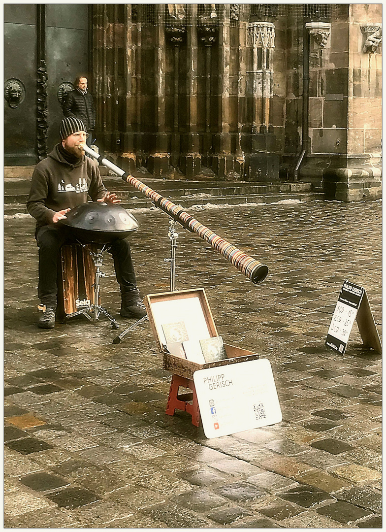 Straßenmusik mit Handpan und Didgeridoo Foto & Bild | deutschland ...