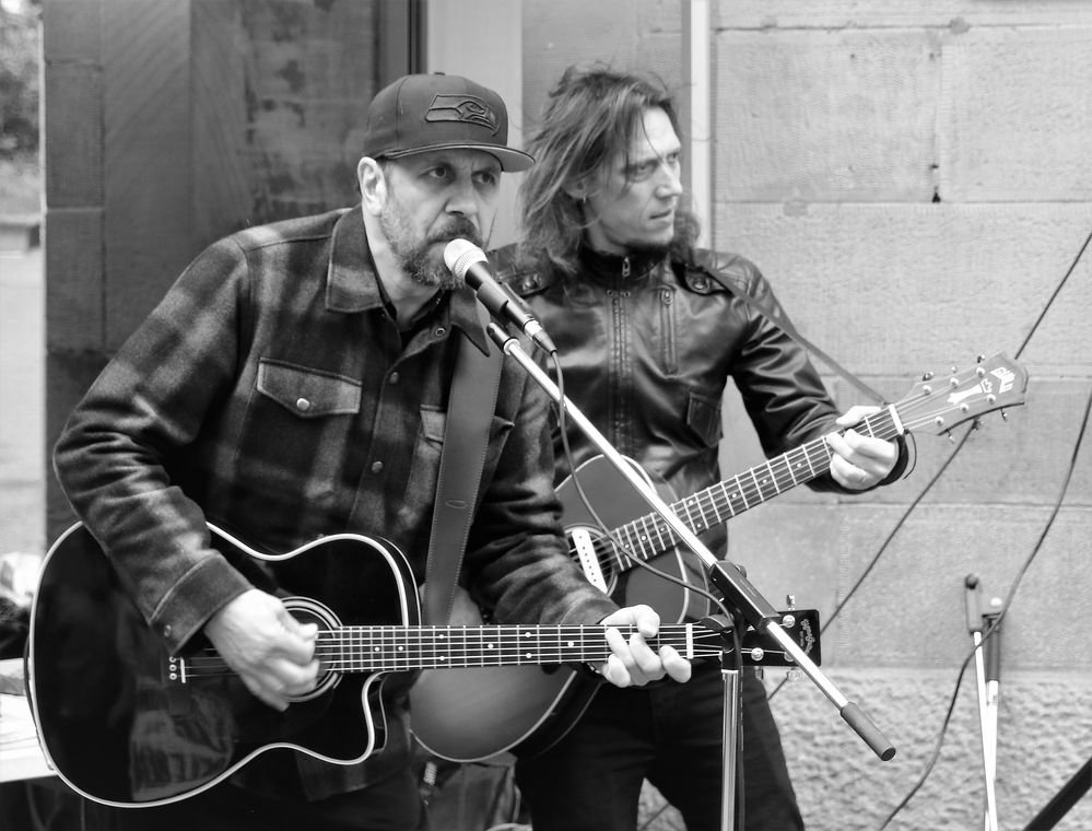 street music Dr.J Duo Ca-19-802-sw NO CONCERT +7Fotos Foto & Bild ...