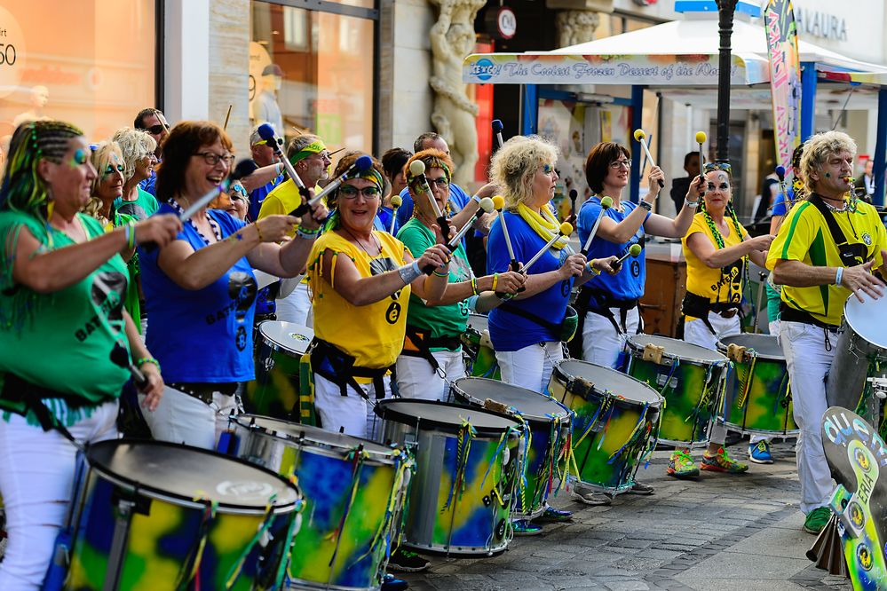 Street-Performance Foto & Bild | city, dokumentation, sommer Bilder auf ...