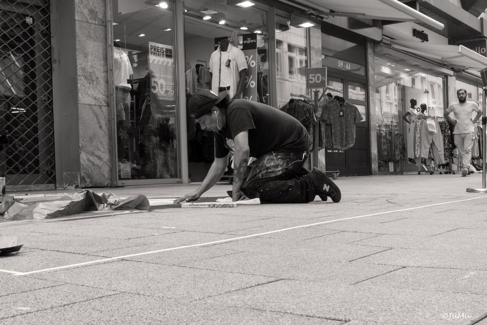 Streetart_1 Foto & Bild | erwachsene menschen, streetfotografie mit menschen, street: spontane ...