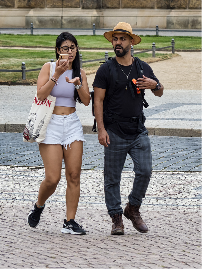 Streetfotografie in..... Foto & Bild | street, world, dresden Bilder auf fotocommunity