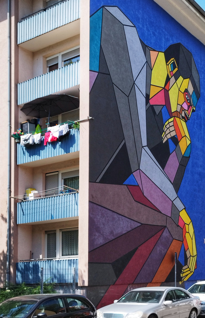 Streetosphäre - Erinnerung an Auguste Rodin 1 Foto & Bild | architektur, streetart, graffiti ...