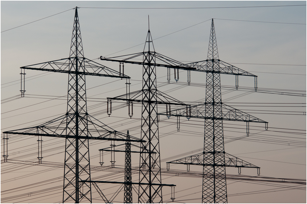 Strom 6 Foto & Bild | industrie und technik, energietechnik ...