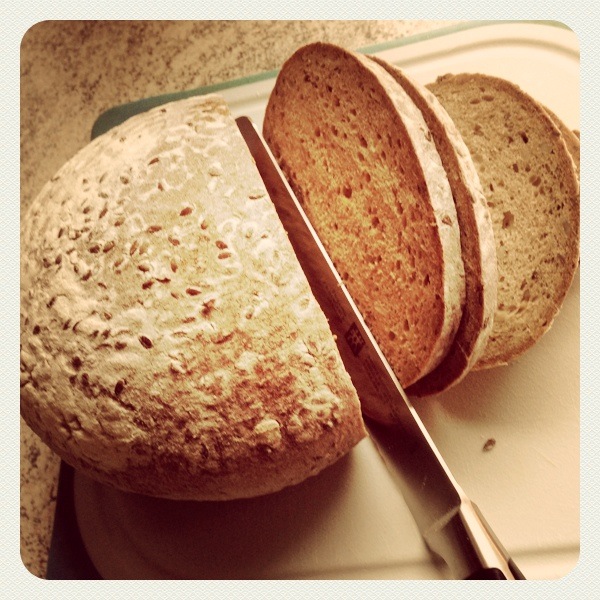 Stromausfall, dann steht man da und muss das Brot mit der Hand ...