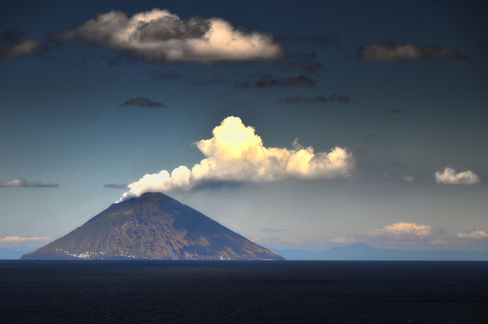 Stromboli Foto & Bild | europe, italy, vatican city, s marino, italy ...