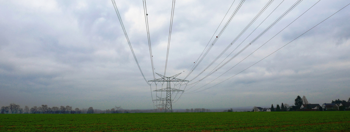 Stromleitung Foto & Bild | industrie und technik, energietechnik, natur ...