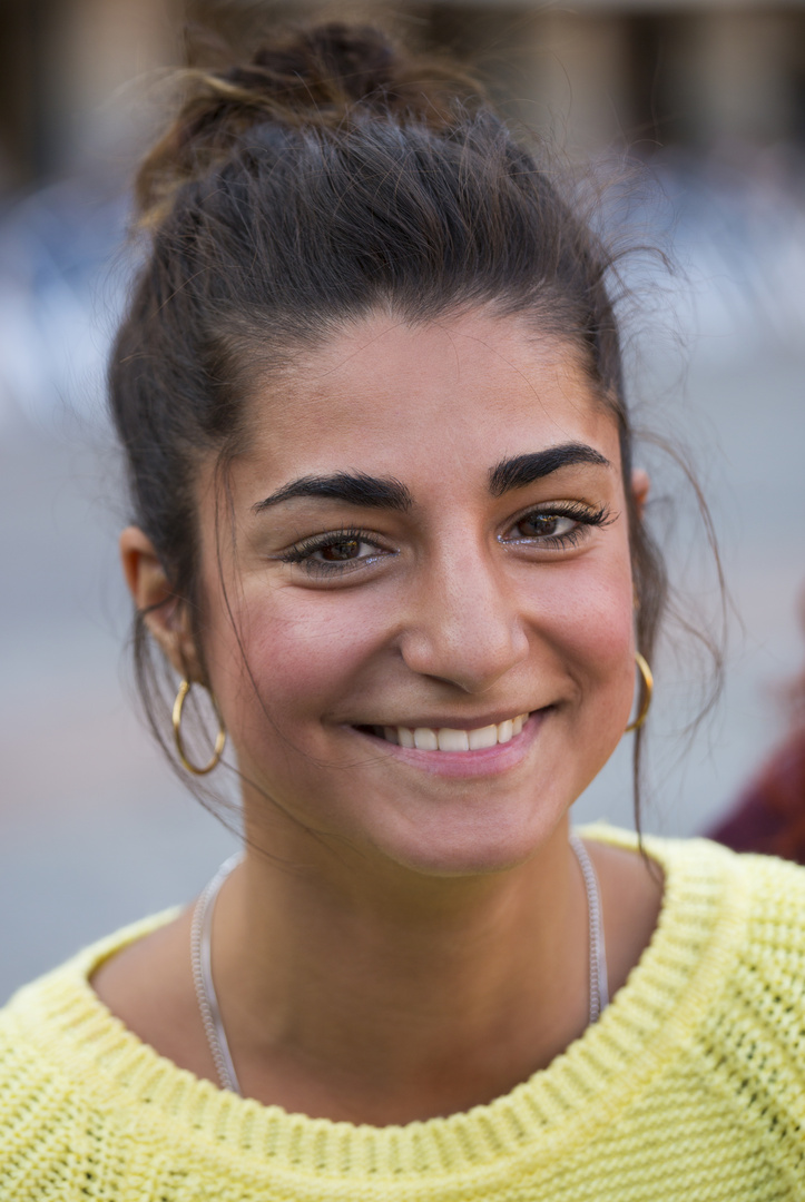 Studentin in Salamanca Foto & Bild | europe, spain, portrait Bilder auf ...