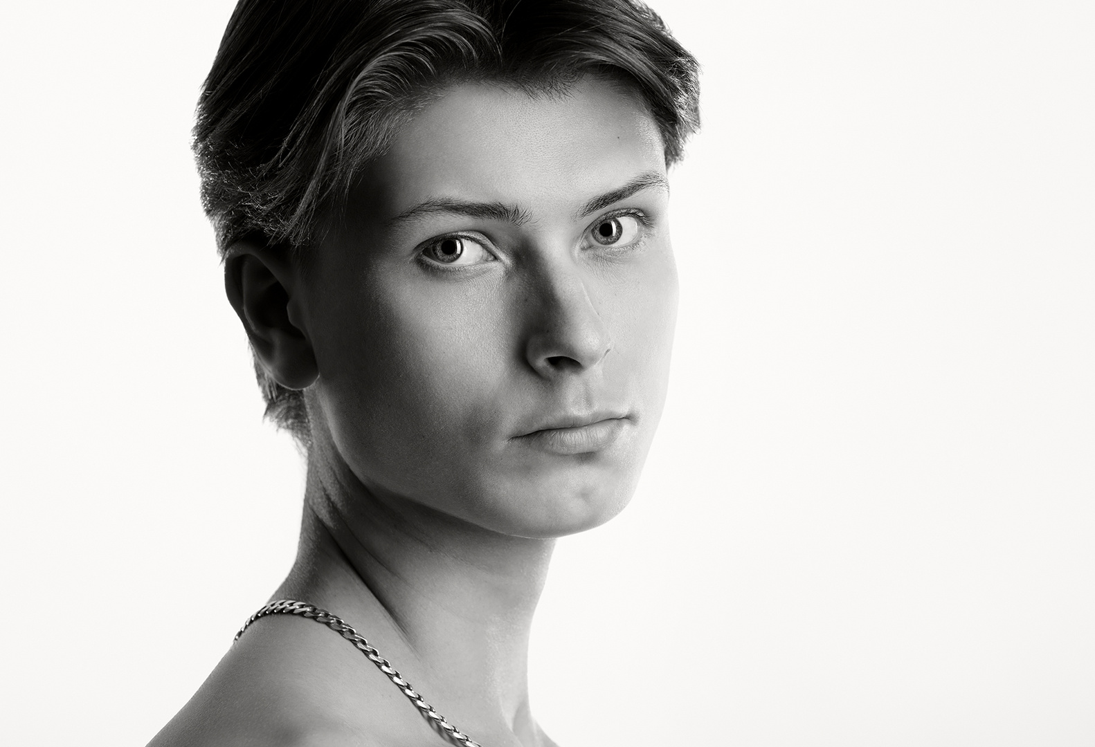 Studioportrait (S/W) Foto & Bild | people, youth, studio Bilder auf ...