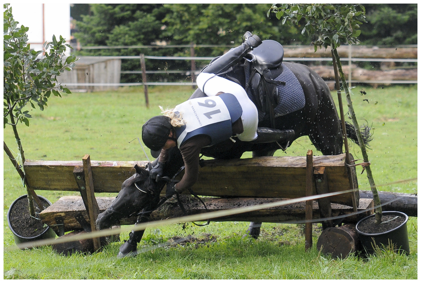 ..sturz.. Foto & Bild | sport, sport mit tieren, pferdesport Bilder auf ...