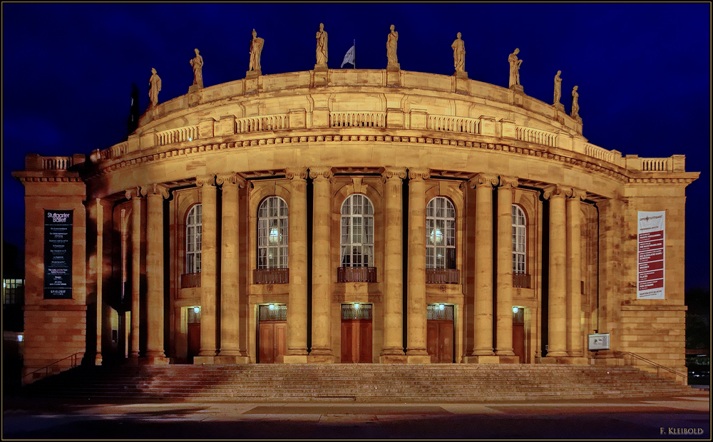 Stuttgarter Oper bei Nacht Foto & Bild | deutschland, europe, baden ...