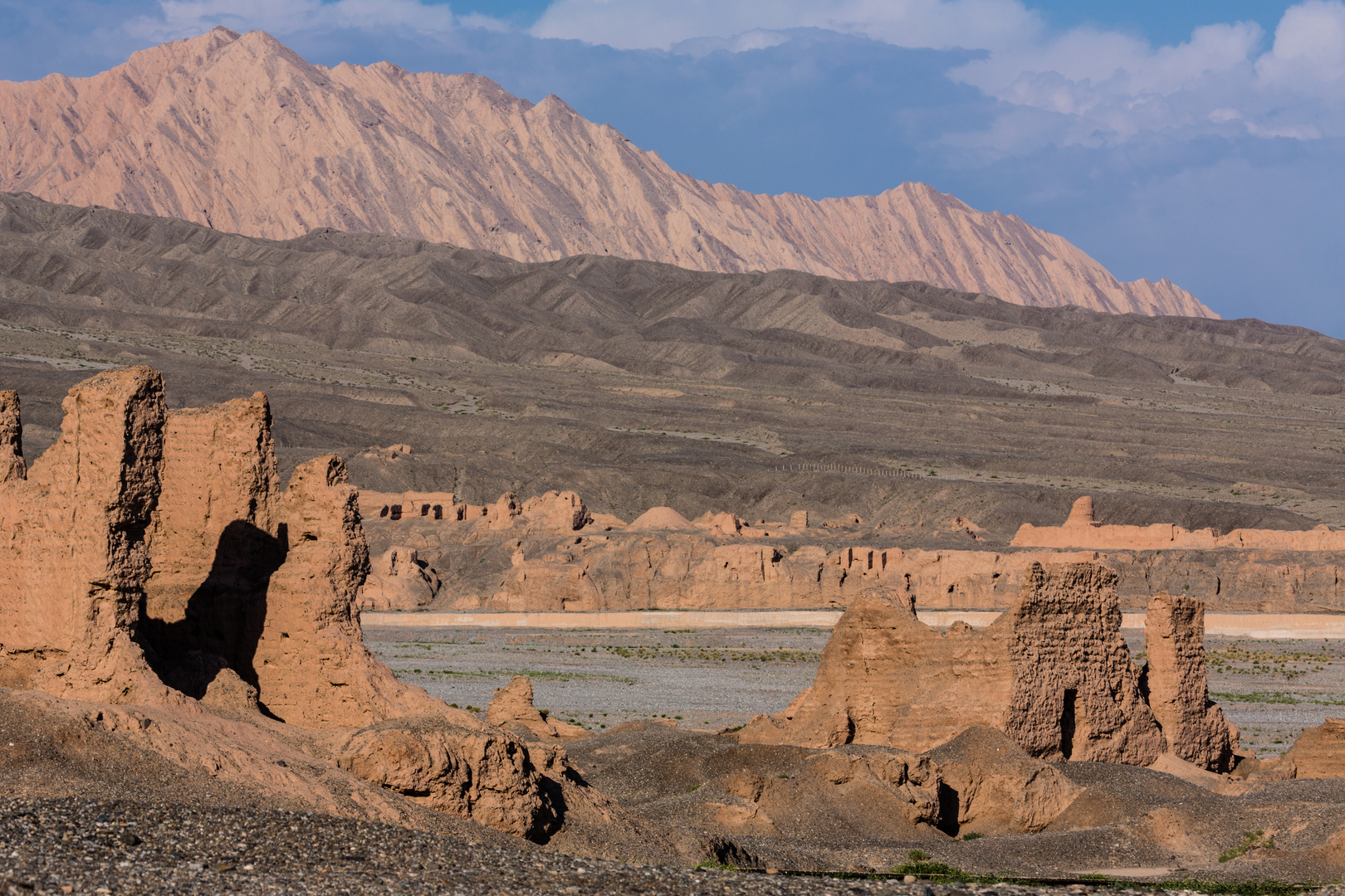Subashi - versunkene buddhistische Klosterstadt Foto & Bild | china ...