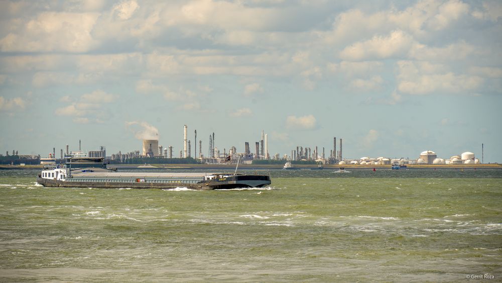 Sublime, Binnenschiffahrt- Westerschelde Terneuzen Foto & Bild ...