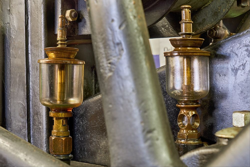 Suction Gas Engine Detail 02 (agro series) Foto & Bild | historisch ...