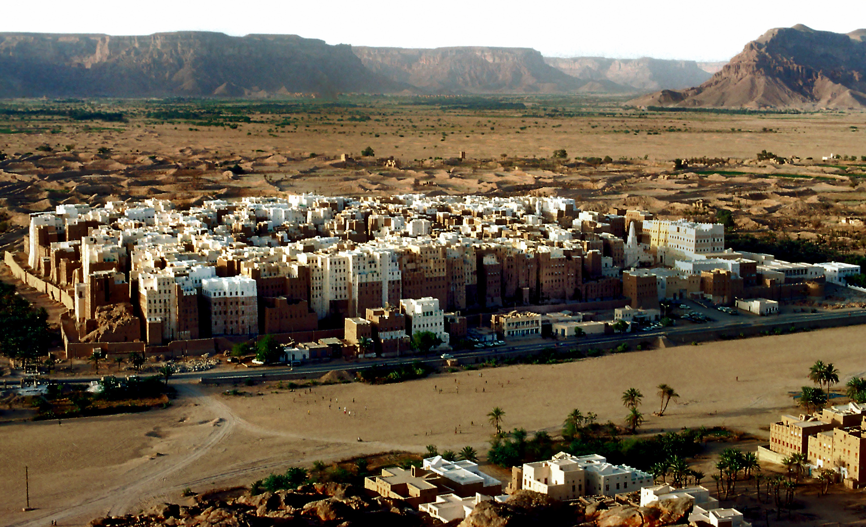 Südansicht von Schibam Foto & Bild | asia, middle east, yemen Bilder ...