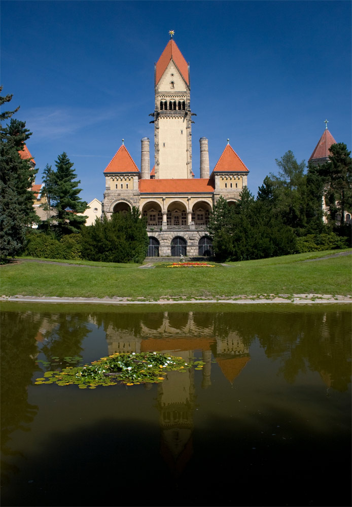 Südfriedhof Leipzig - Krematorium II Foto & Bild | architektur ...
