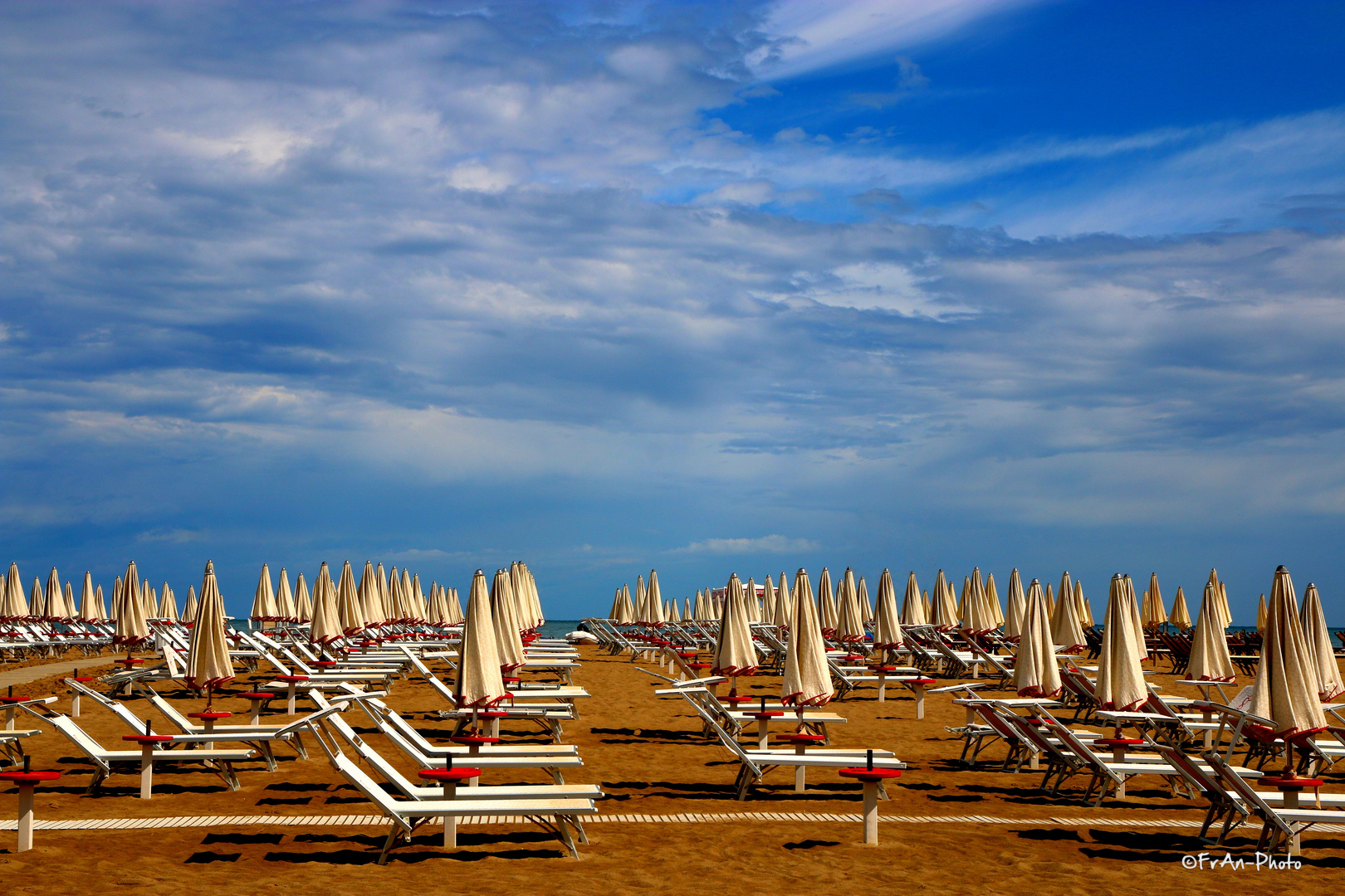 summer is over Foto & Bild | city, sky sunrise sea beauty sunset ...