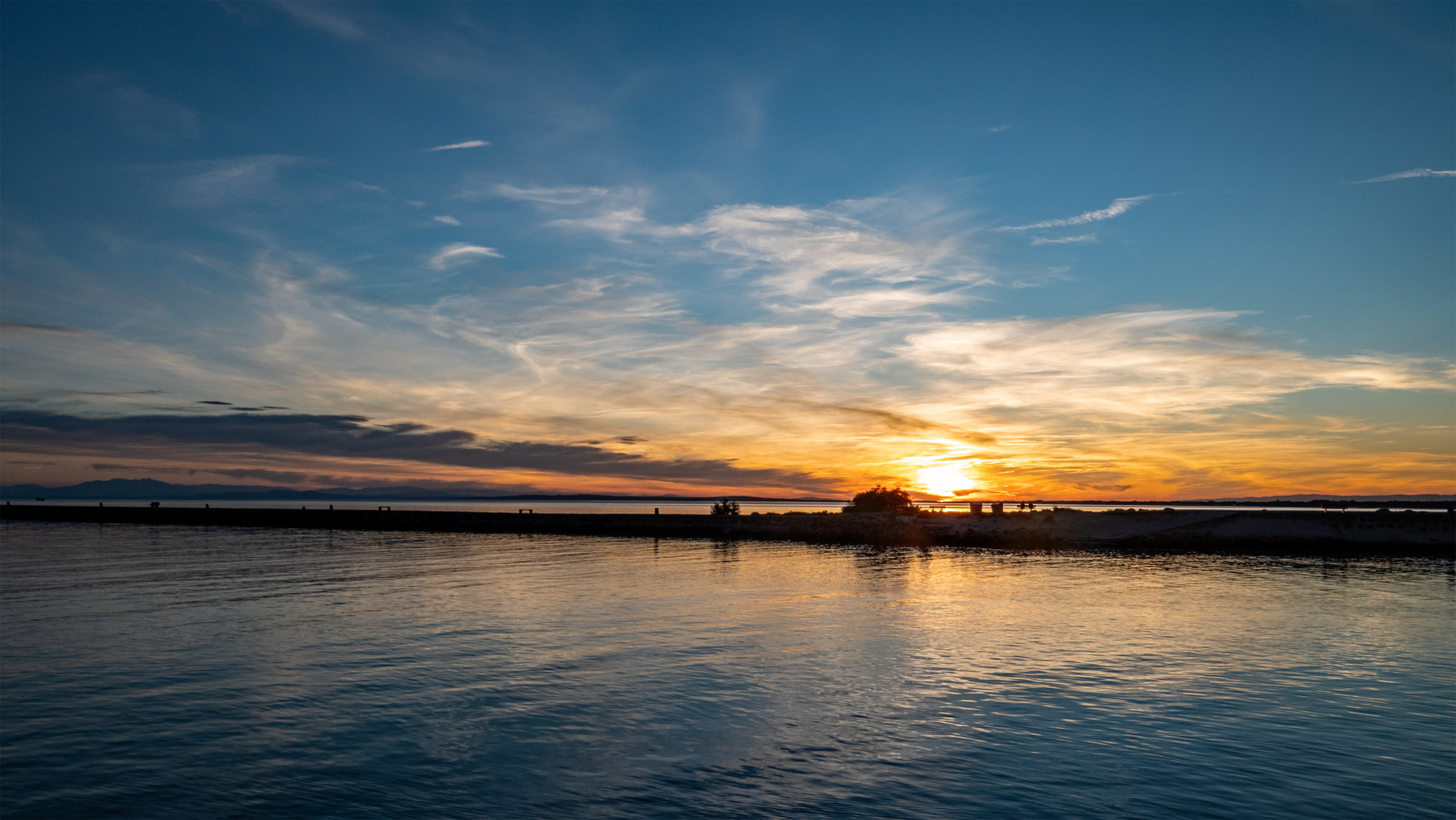 sundowner Foto & Bild | europe, france, sonnenuntergänge Bilder auf ...