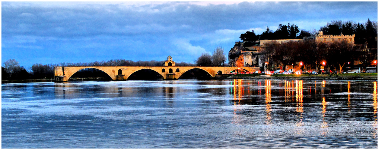 Sur le pont... photo et image | europe, france, provence-alpes-côte d ...