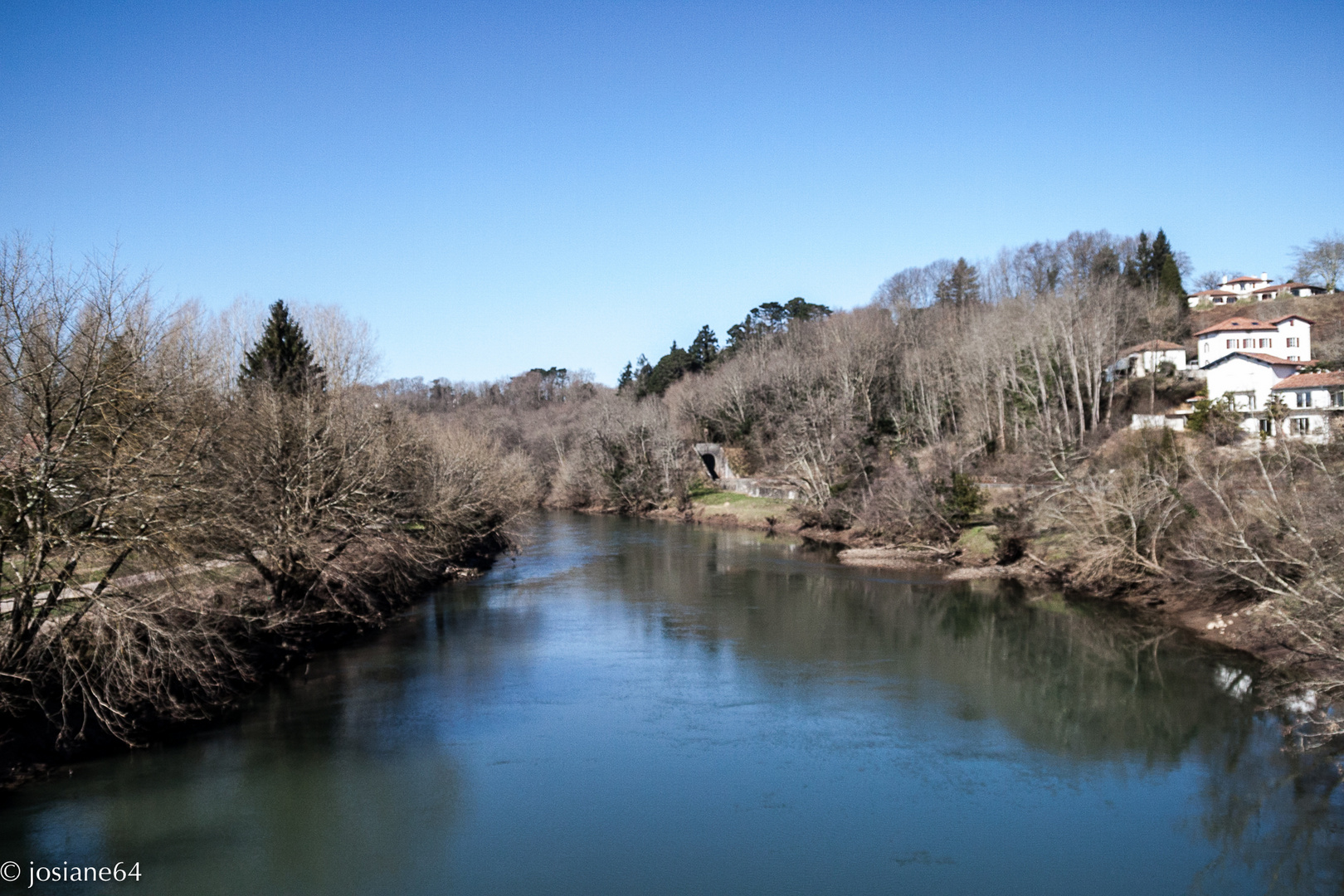 SUR LES BORD DE LA NIVE photo et image | paysages, eglises, nature ...
