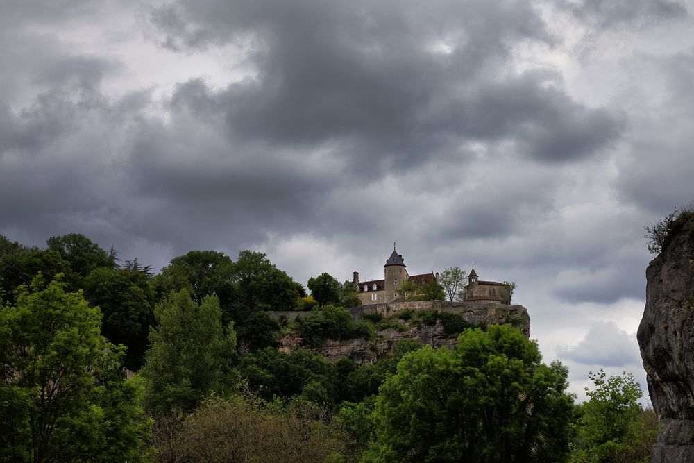 Sur son promontoire... photo et image | paysages, paysages de campagne ...