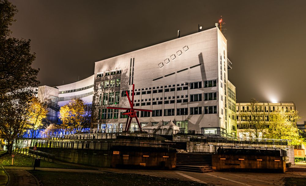 SWR Manheim Foto & Bild | architektur, deutschland, europe Bilder auf ...