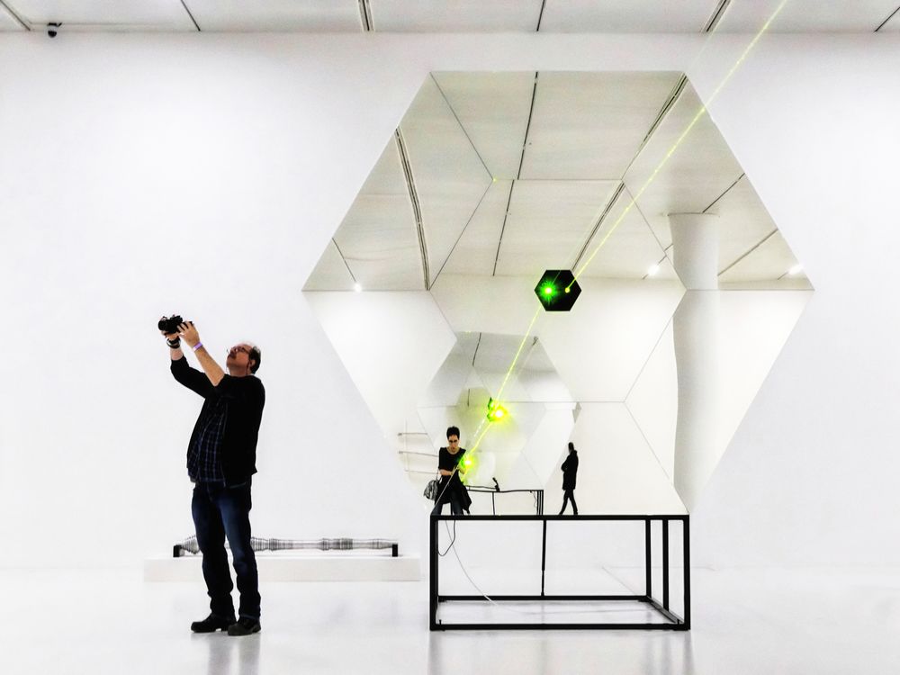 Table dancer Foto & Bild | world, spezial, kultur Bilder auf fotocommunity