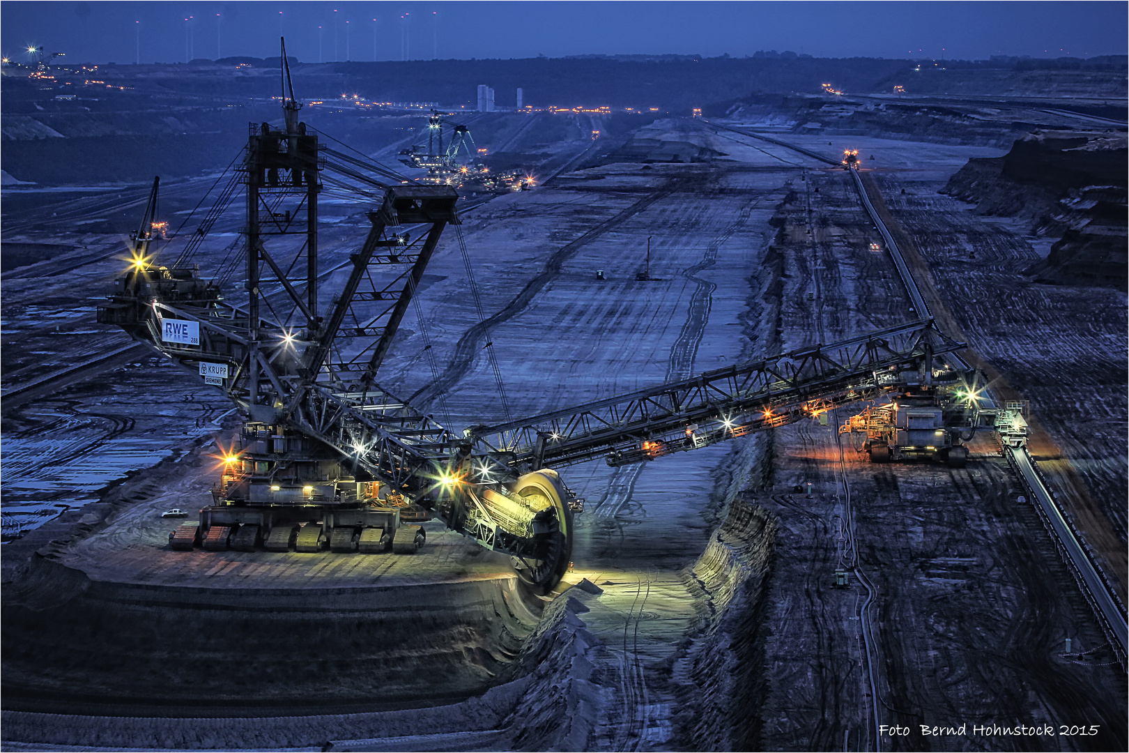 Tagebau am Niederrhein .... Garzweiler Foto & Bild | industrie und ...