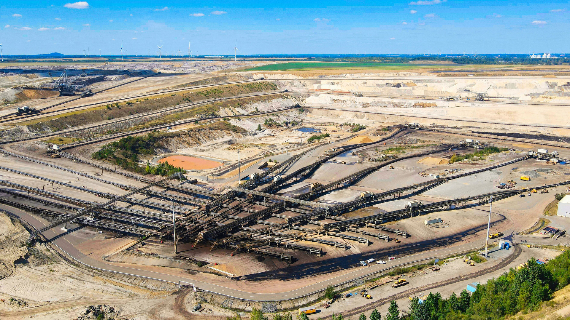 Tagebau Inden Bandanlage Foto & Bild | tagebau, braunkohle, kraftwerk ...