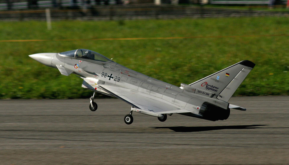 Take off des Eurofighter... Foto & Bild | luftfahrt, modellflug ...