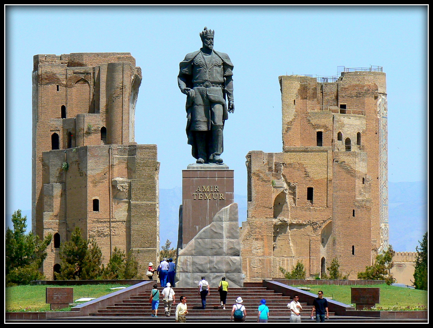 TAMERLAN photo et image | architecture, architecture religieuse ...