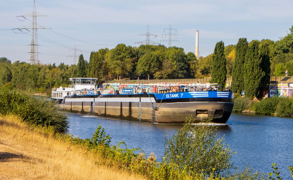 Tankschiff - Eiltank 7 Foto & Bild | schiffe und seewege, motorschiffe ...