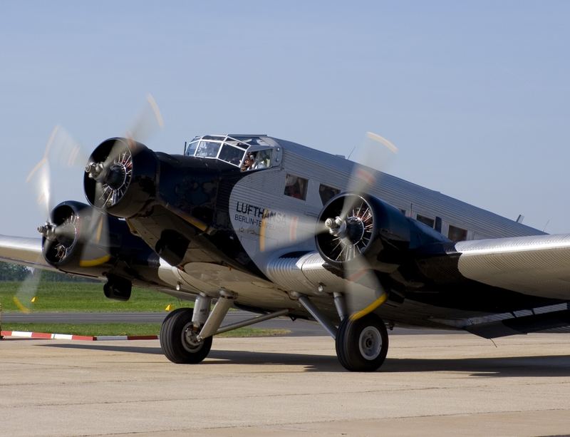 * Tante Ju * - JU 52 Foto & Bild | luftfahrt, oldtimer-flugzeuge ...