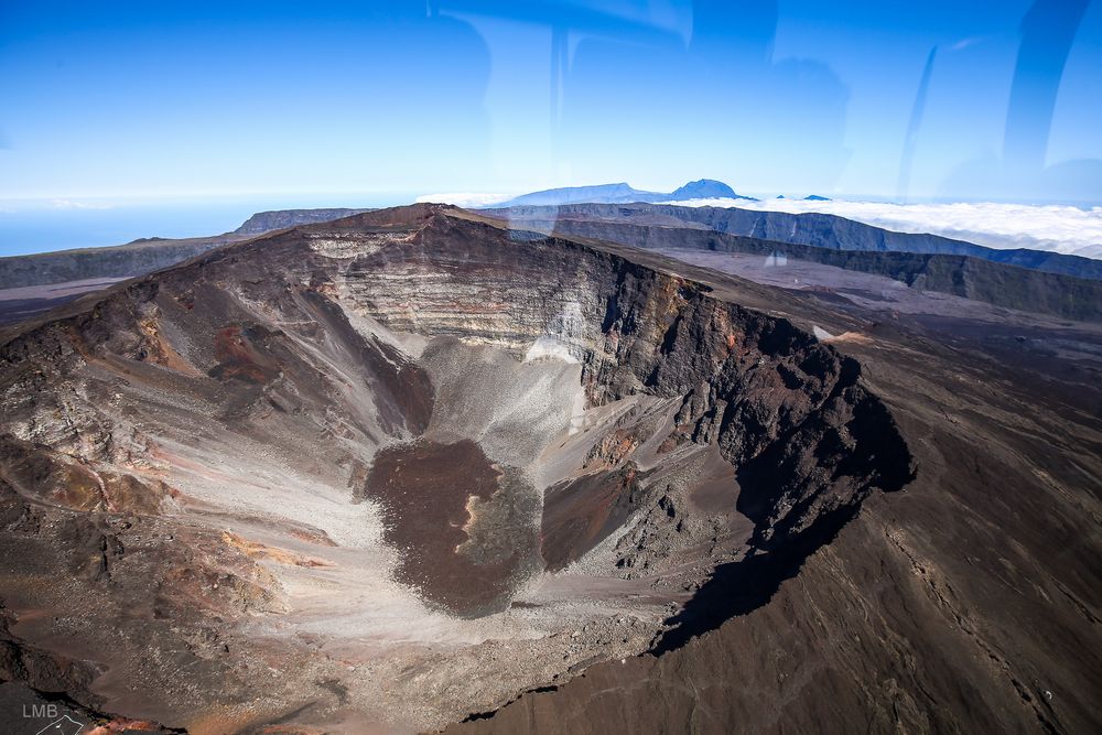 Tanz auf dem Vulkan Foto & Bild | world, africa, vulkane Bilder auf ...