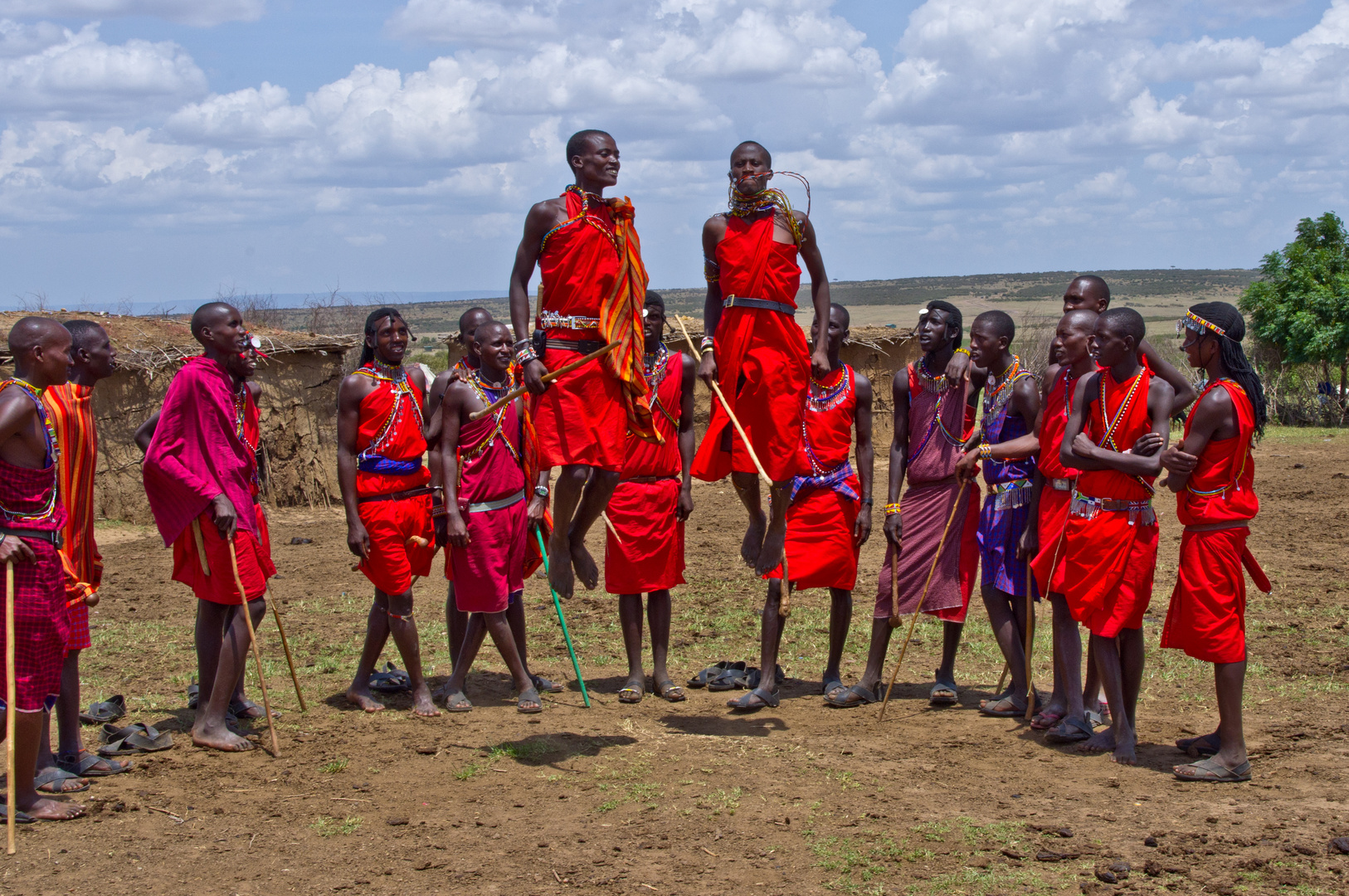 Tanzende Massai Krieger Foto & Bild | erwachsene, alltagsereignisse ...