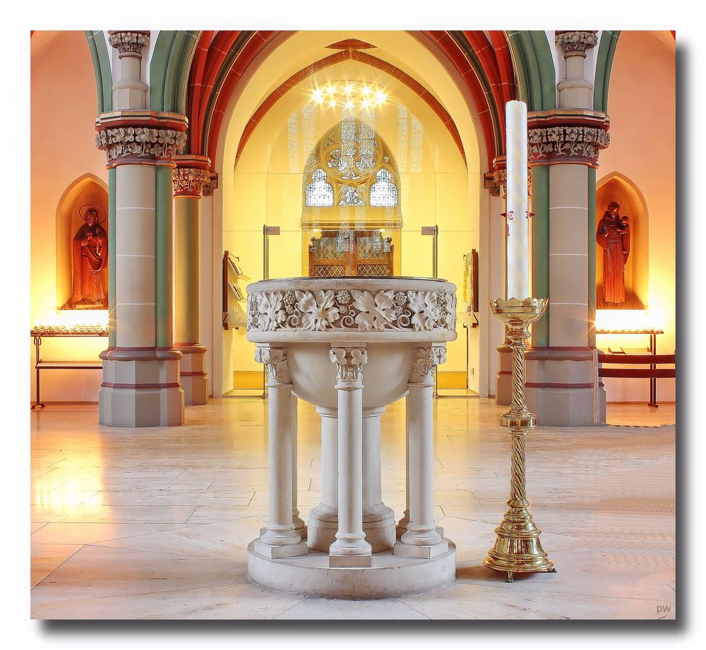 - Taufbecken - Foto & Bild | architektur, sakralbauten, innenansichten ...
