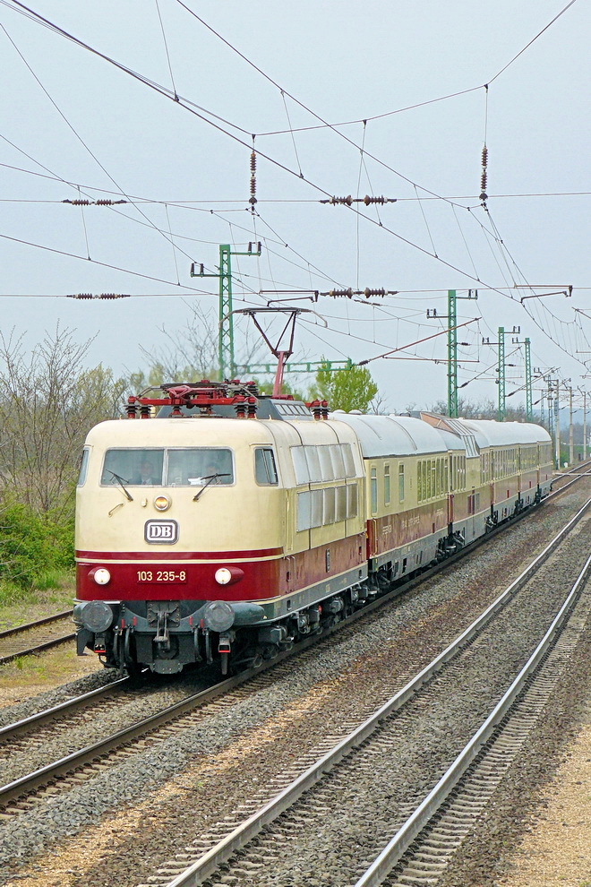 TEE Rheingold in Ungarn Foto & Bild | historische eisenbahnen, db 1949 ...